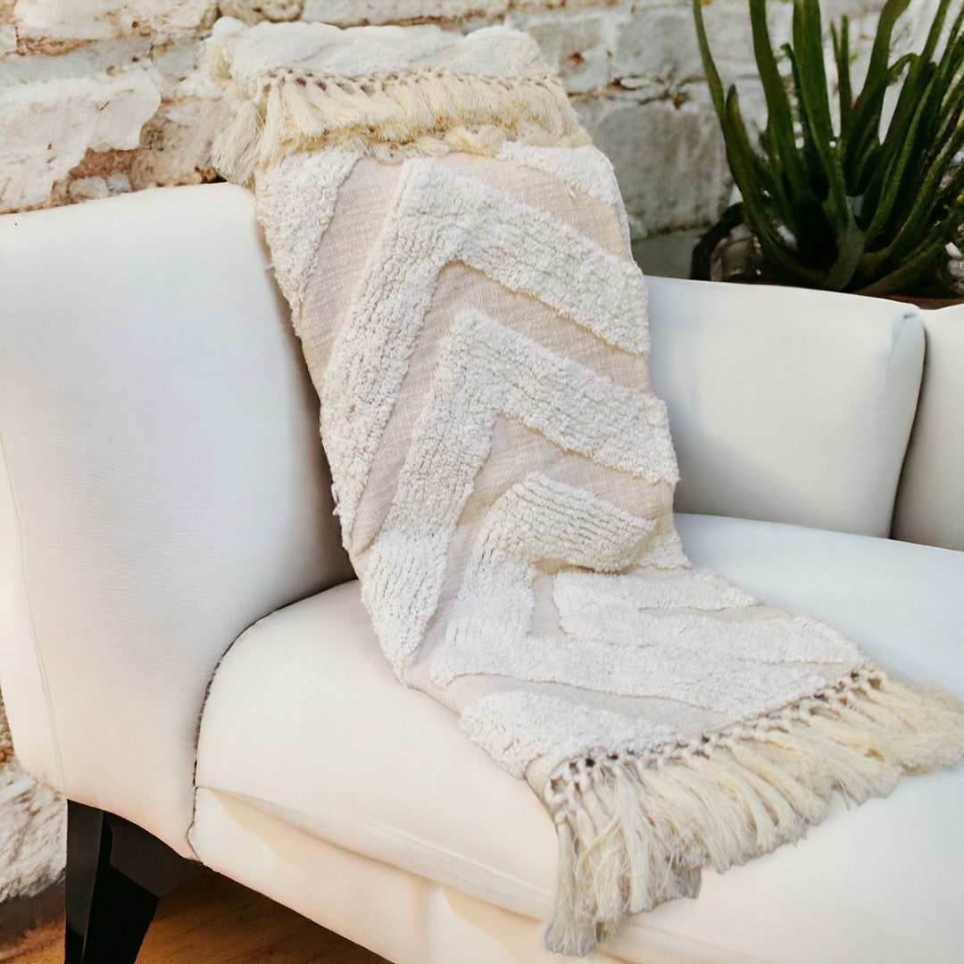 Hand Tufted Cotton Throw Blanket, Diamond Pattern, Fringe, Bohemian ...