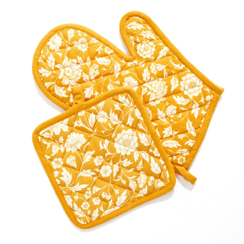 Yellow Floral Print Pot Holder and Glove Kalamkari Indian - Etsy