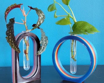 VOZ is a Multifunctional Vessel for Either Plant Propagation, Use as a ...