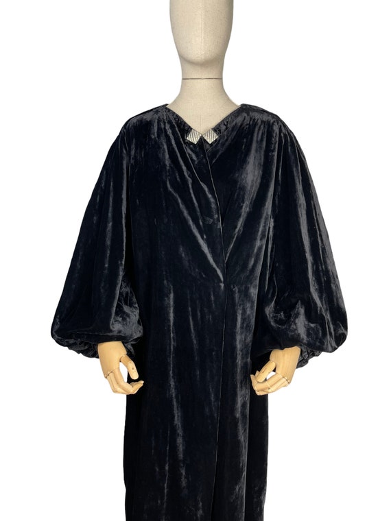 Original 1930’s Black Velvet Opera Coat by Peter Jone… - Gem