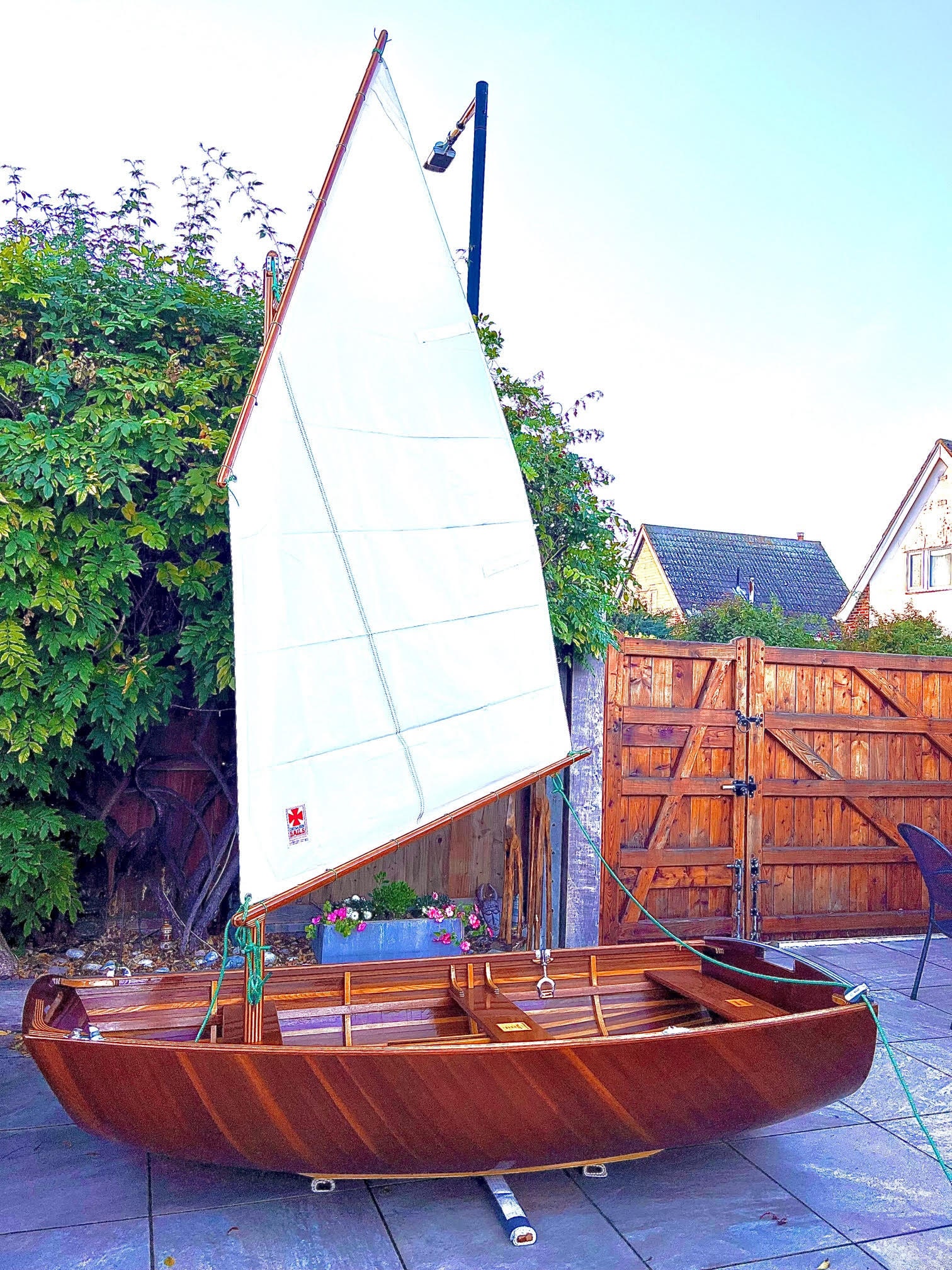 Boat Build Plans for 8' Classic Sailing Pram Dinghy. Full Instructions ...