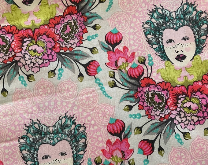 Tula Pink - OOP Elizabeth - 16th Century Selfie - Etsy