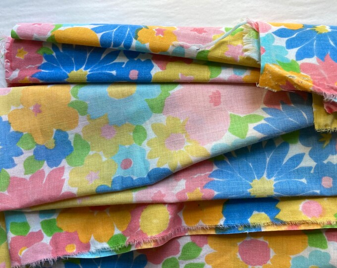 1960'S Floral Sheet, Deconstructed for Fabric - Etsy