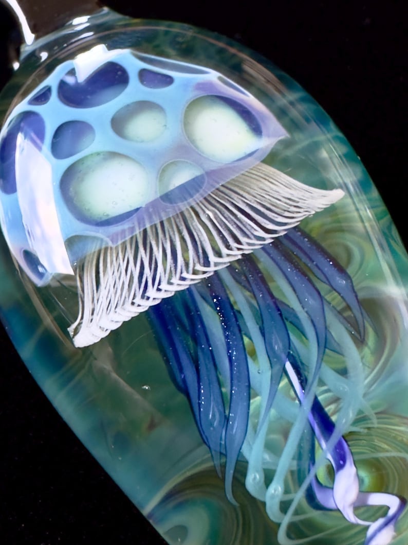 Large Flat Glass Jellyfish Pendant - Blue Luster - Weelainy Lampworked ...