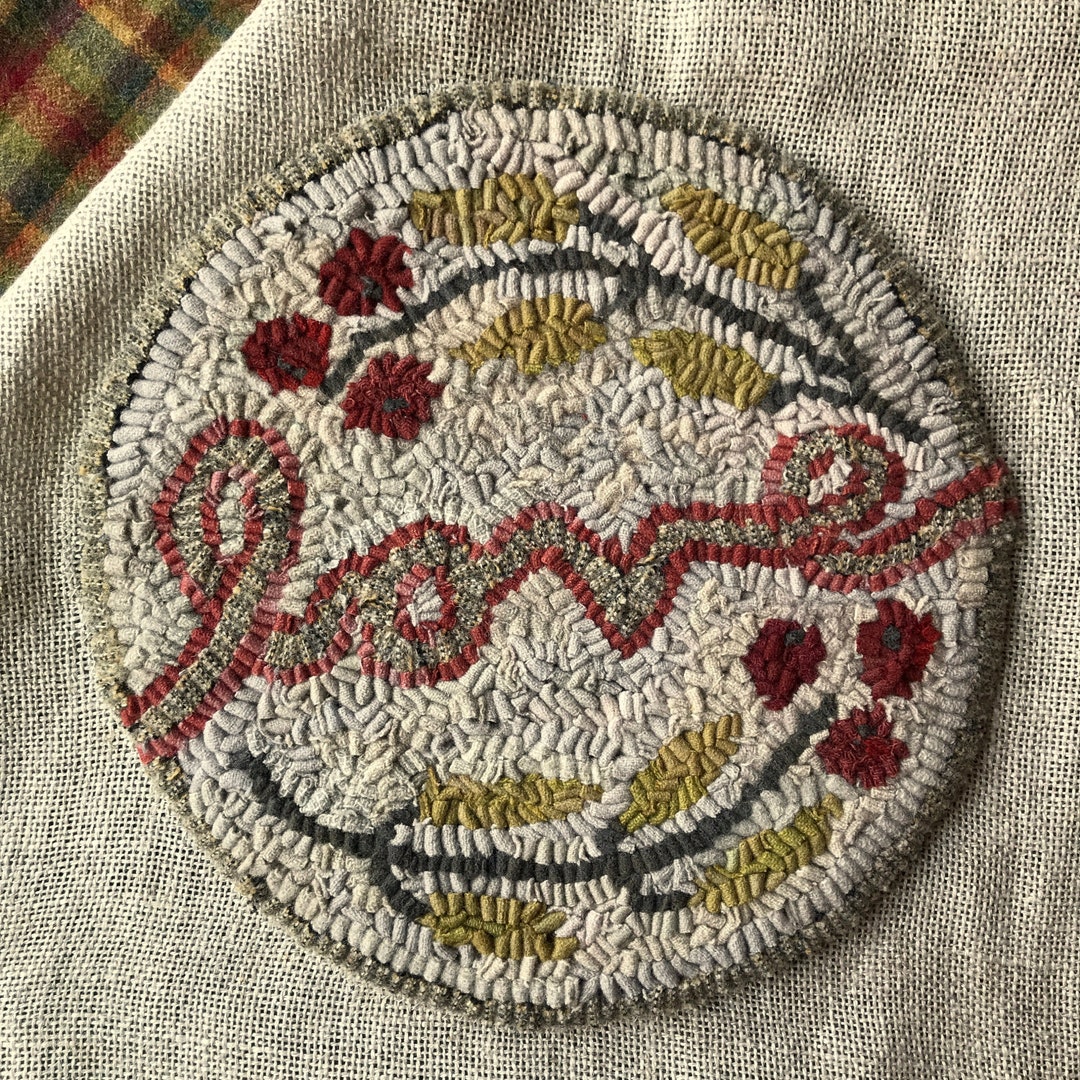 L-o-v-e : PDF Rug Hooking Pattern Northwest Folk Design Marijo Taylor ...