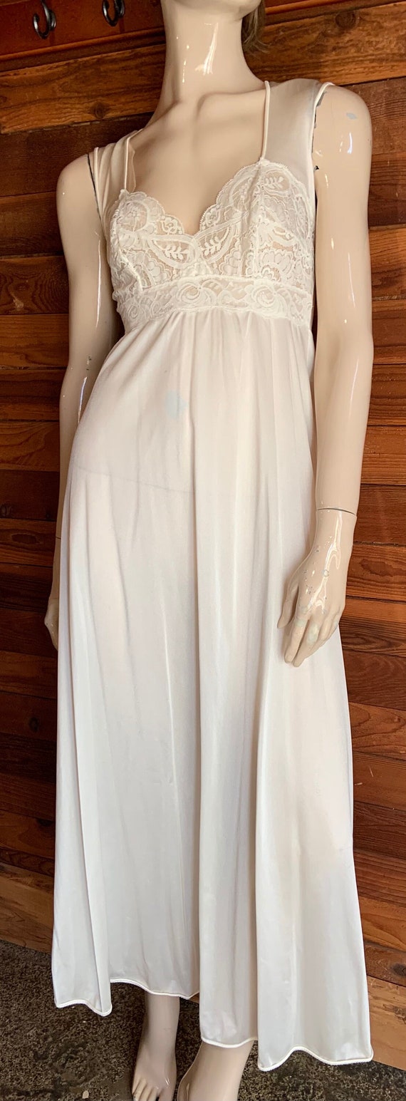 Olga Vintage 80s Lingerie Gem