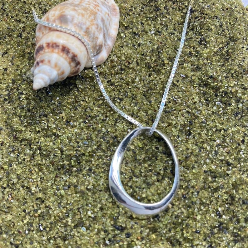 Mobius Silver LARGE OVAL Pendant, Mobius Strip, Men/women Mobius ...