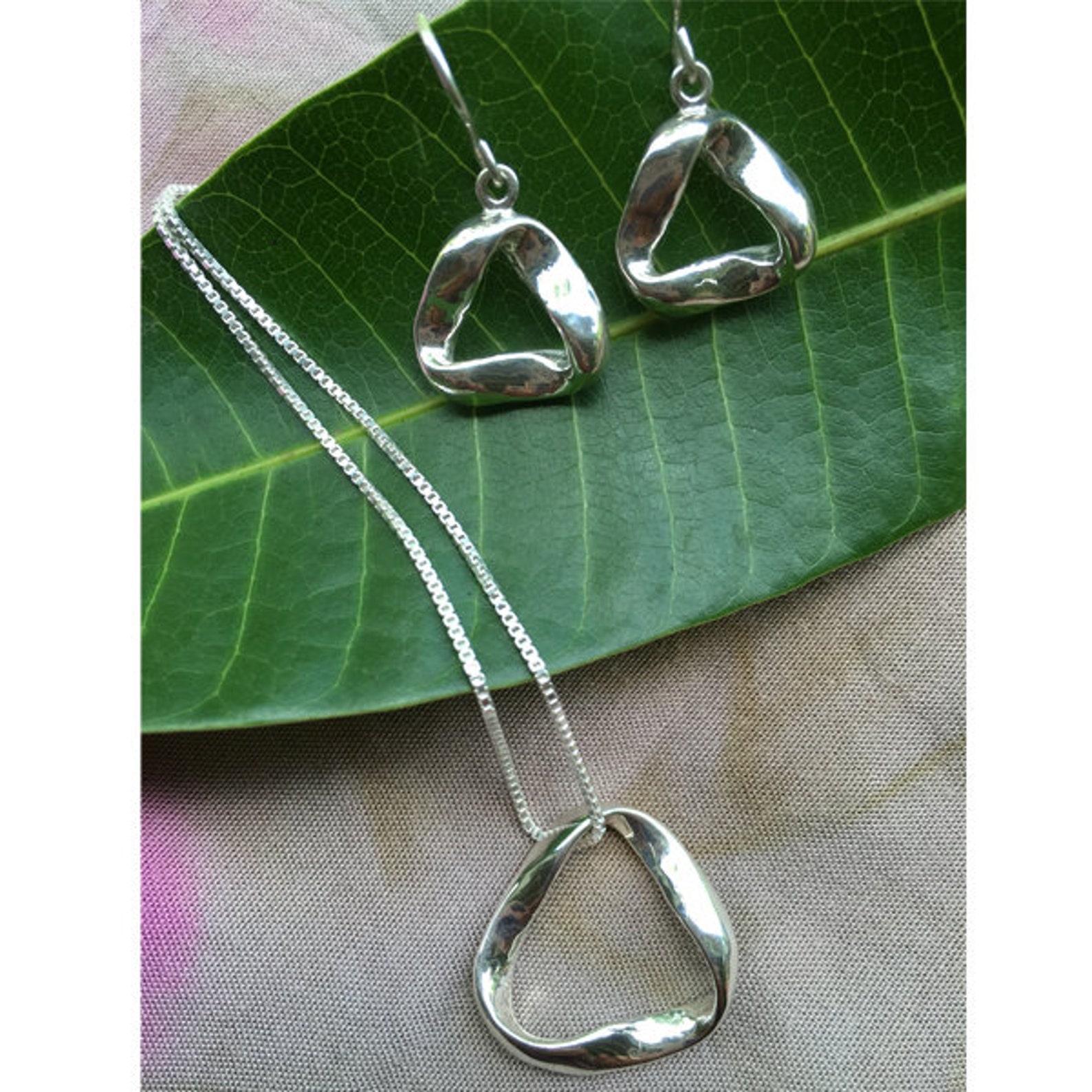 Mobius Silver LARGE Pendant Mobius Strip Jewelry Men/woman - Etsy