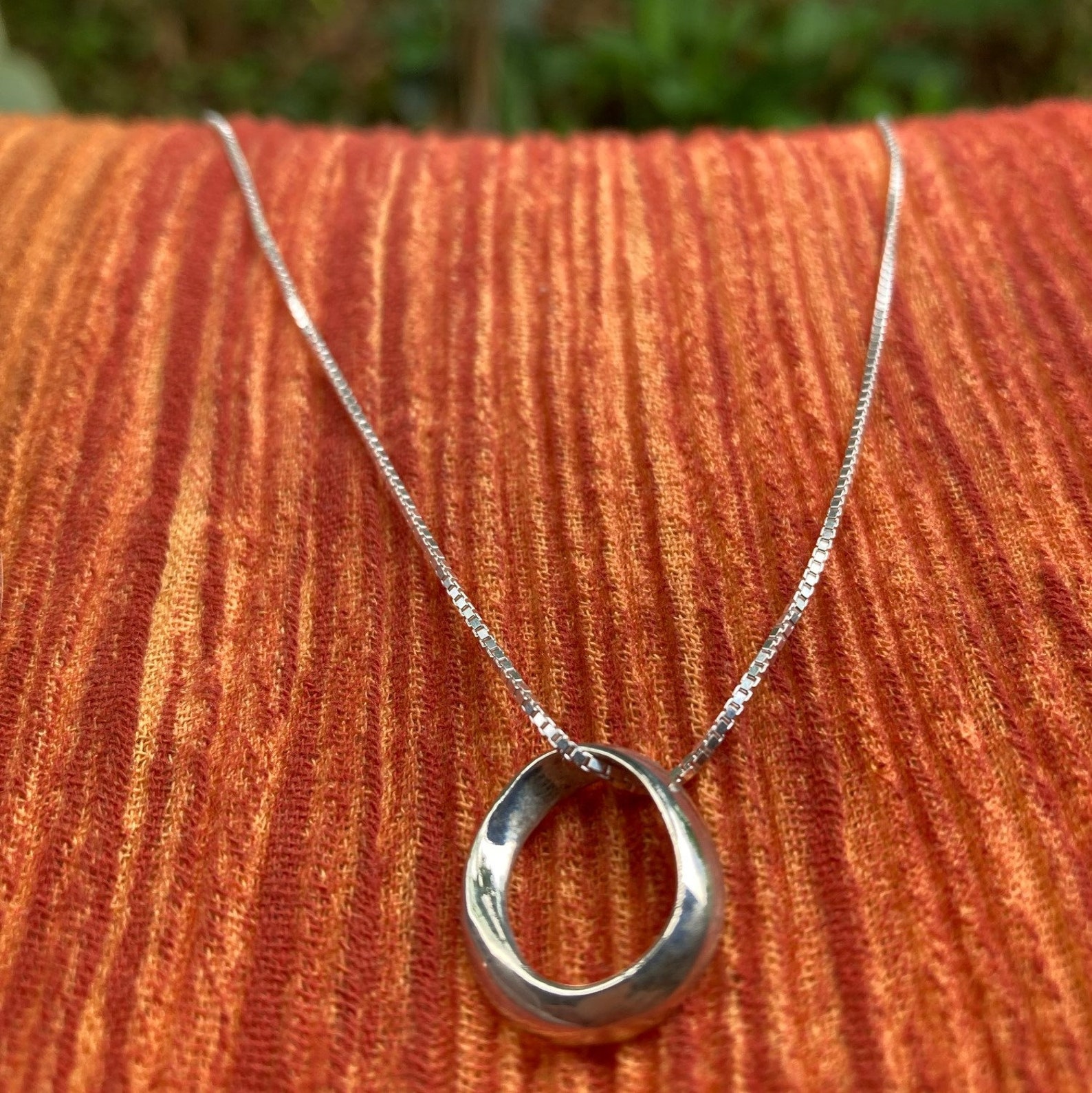 Mobius Silver SMALL OVAL Pendant Mobius Strip Charm Womens - Etsy