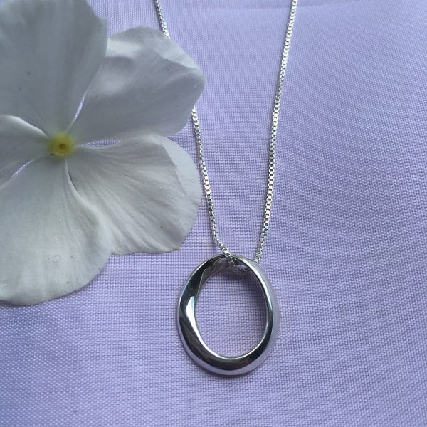 Mobius Silver SMALL OVAL Pendant, Mobius Strip Charm, Womens Mobius ...