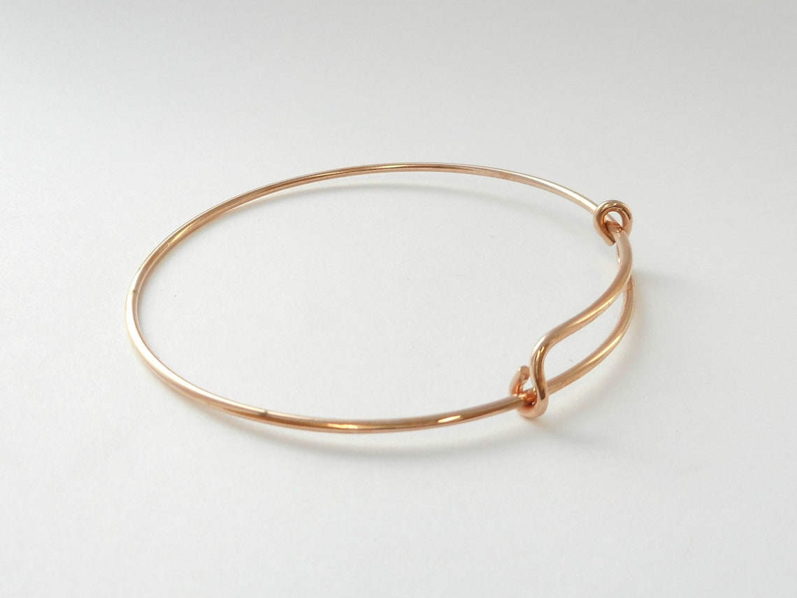 10 K & 14 K Solid Gold Stretchable Round Wire Stacking Bangle - Etsy