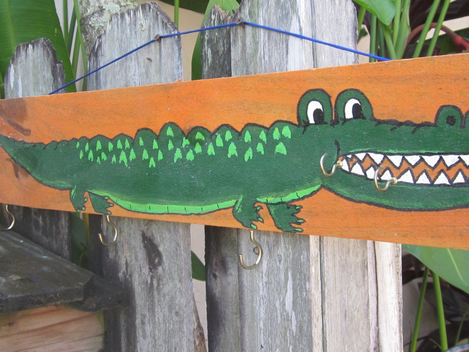 Adorable ALLIGATOR Wooden Wall Plaque With Hooks for Hanging Clothes ...