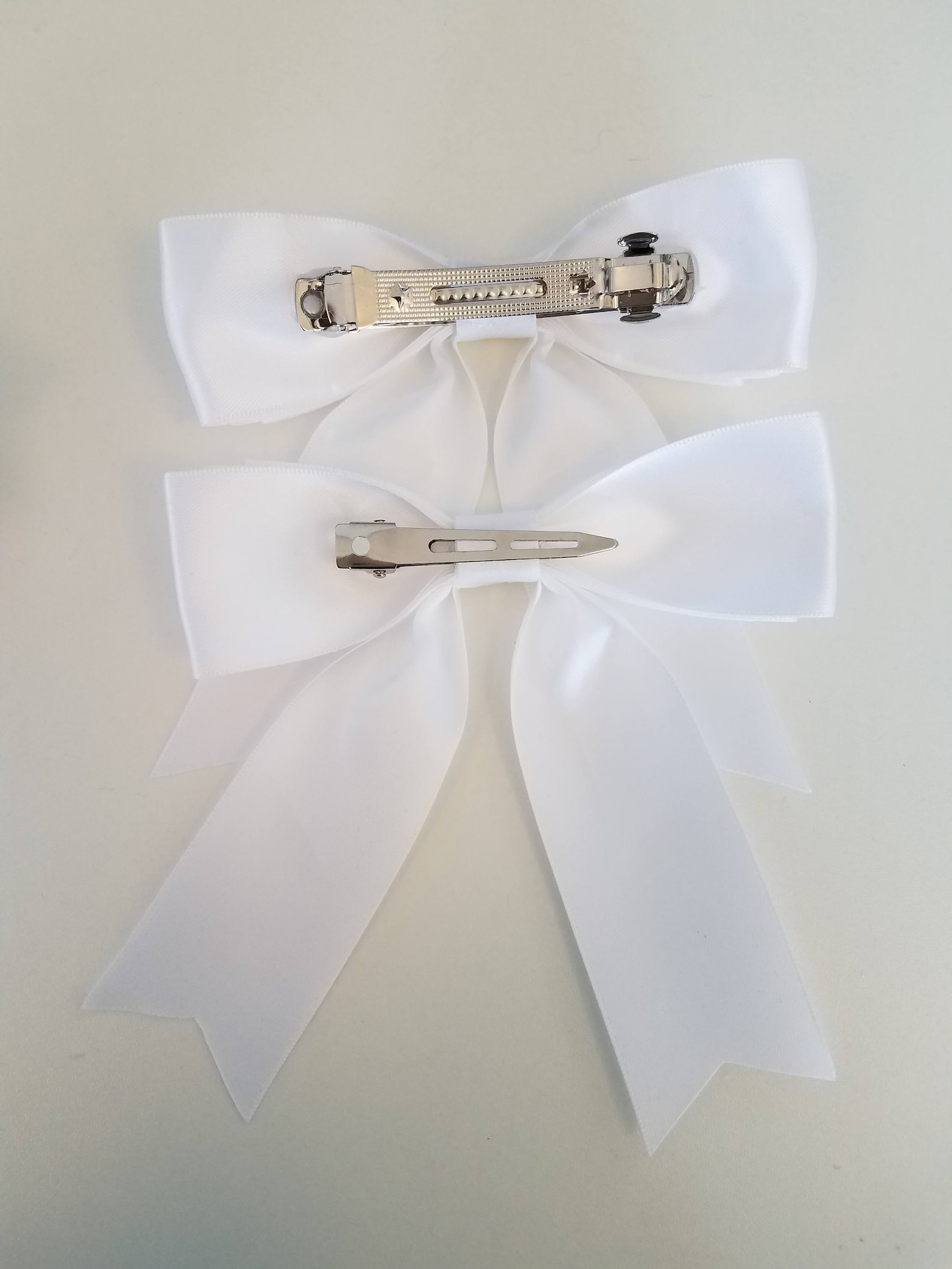 Lovely, Pure White Hair Bow, Satin Ribbon, Womens, Ladies, Girls, Fancy ...