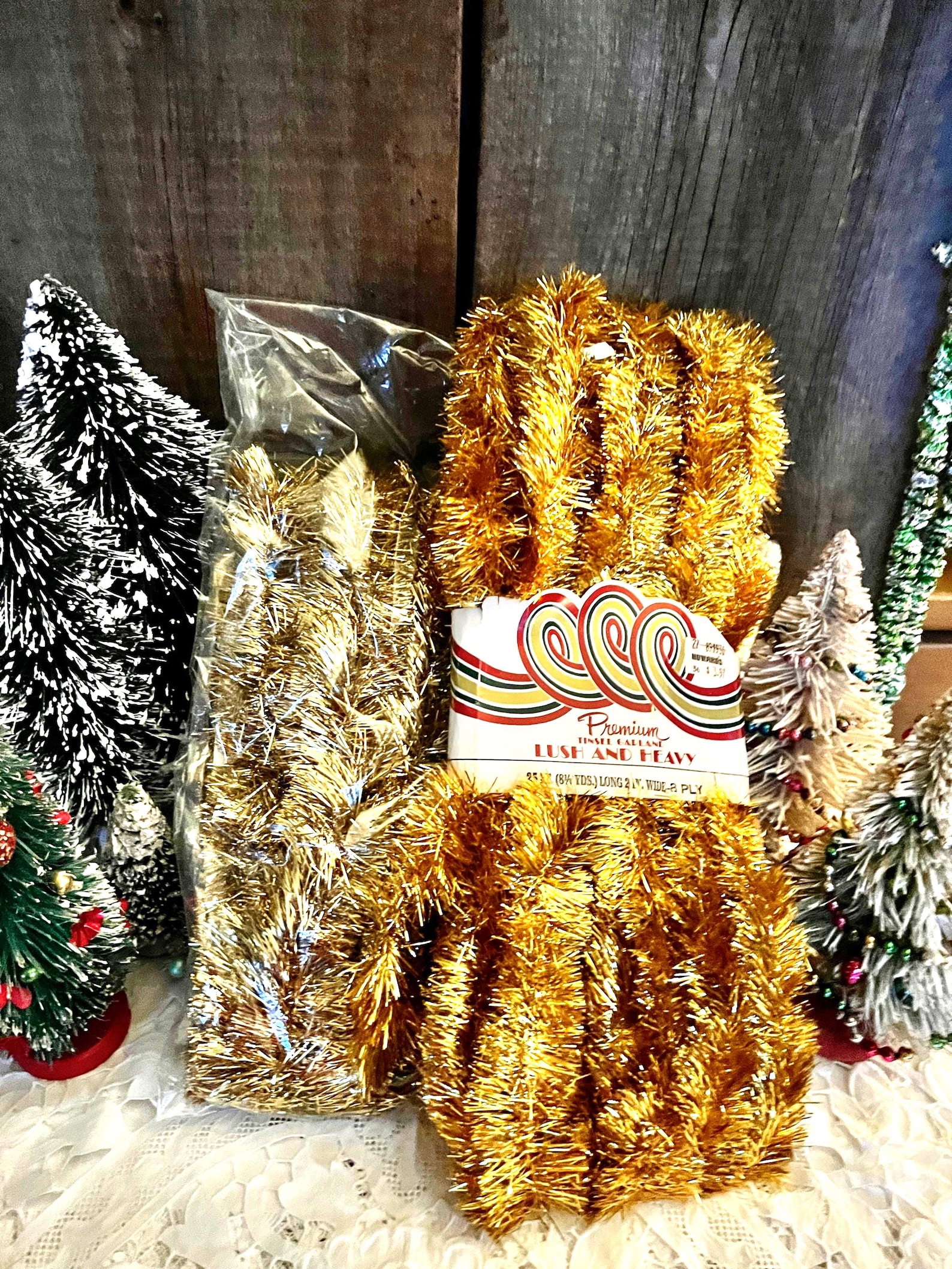 Vintage Retro Nostalgic Christmas Tree Foil Tinsel Garland Reflective ...