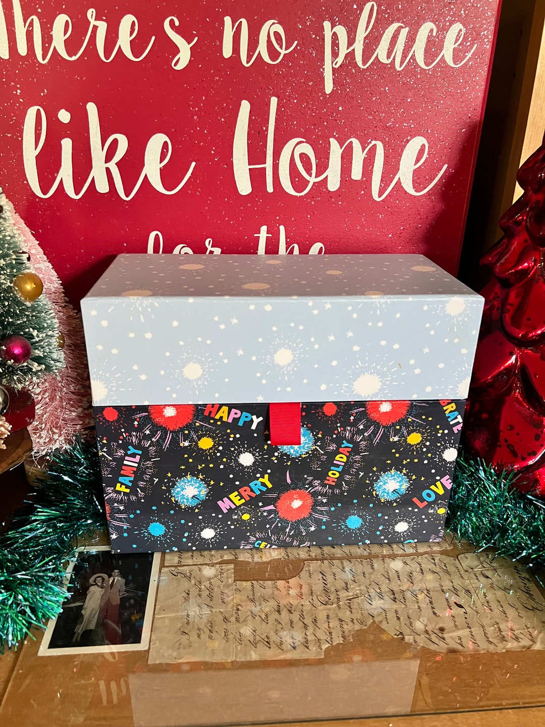 Fun Vintage Christmas Card Holder Lidded Box Xmas Display Prop Gift ...