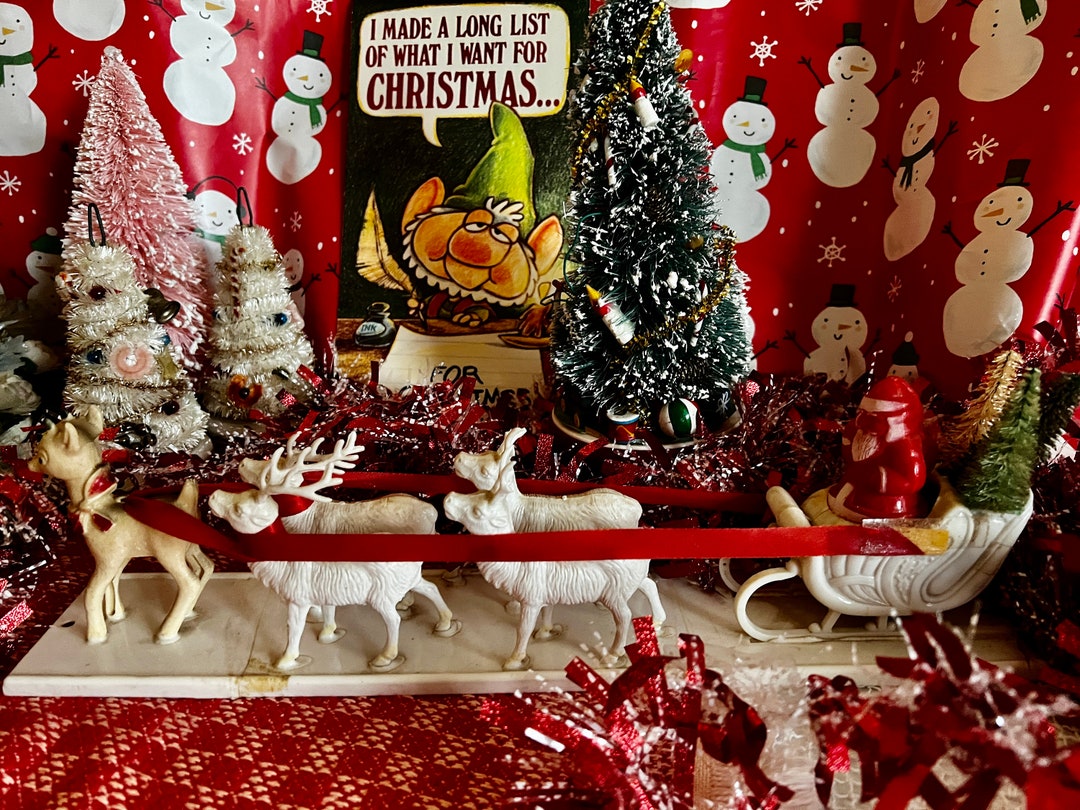 Kitsch Retro Vintage Santa in Sleigh With 4 Reindeers and Rudolph ...