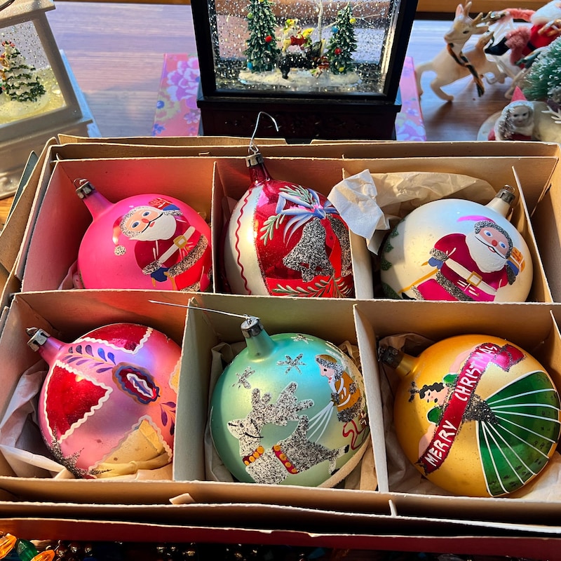 Flower Ornament Poland - Etsy UK