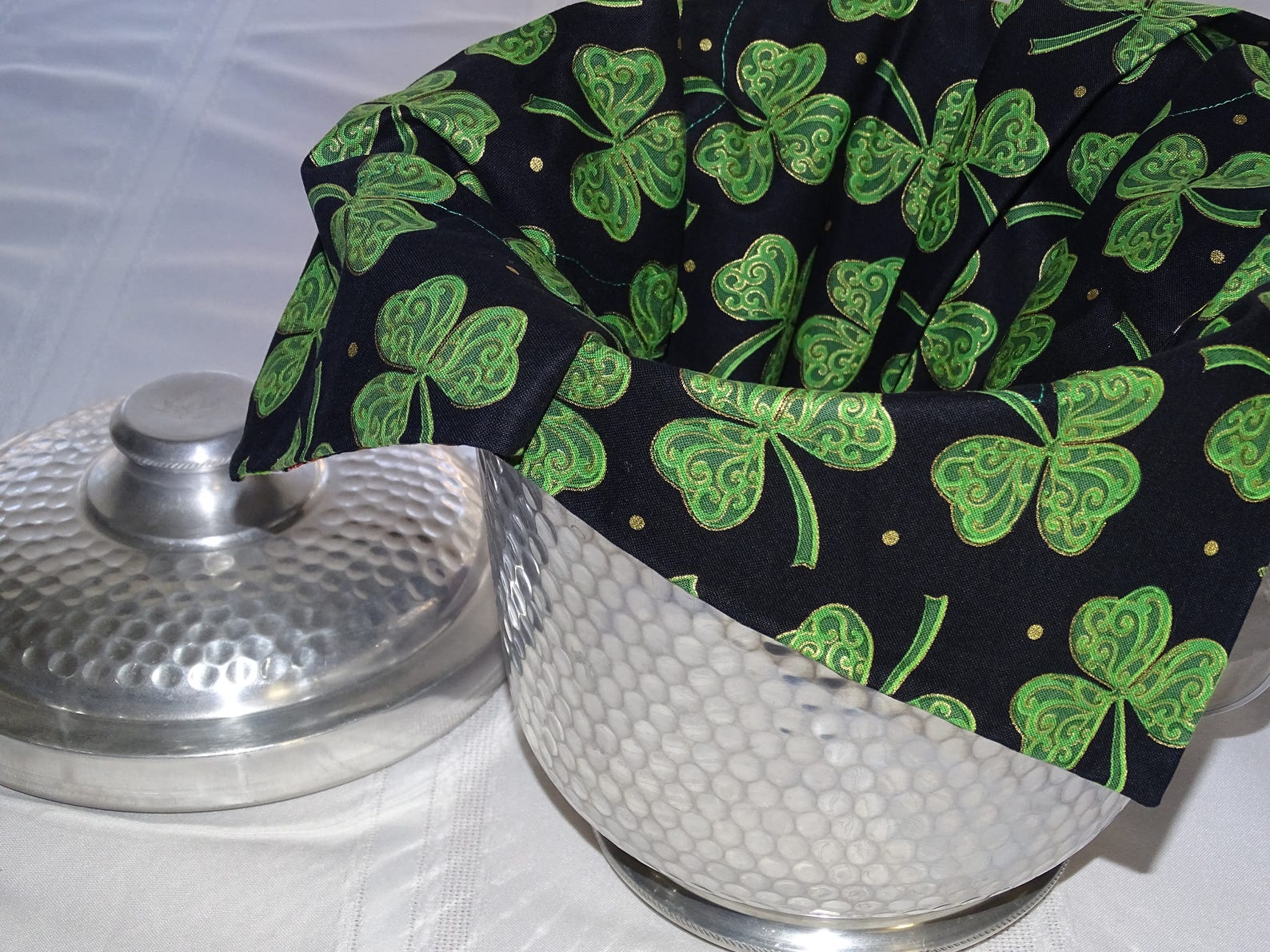 Table Linen Small Table Topper Centerpiece Basket Liner - Etsy