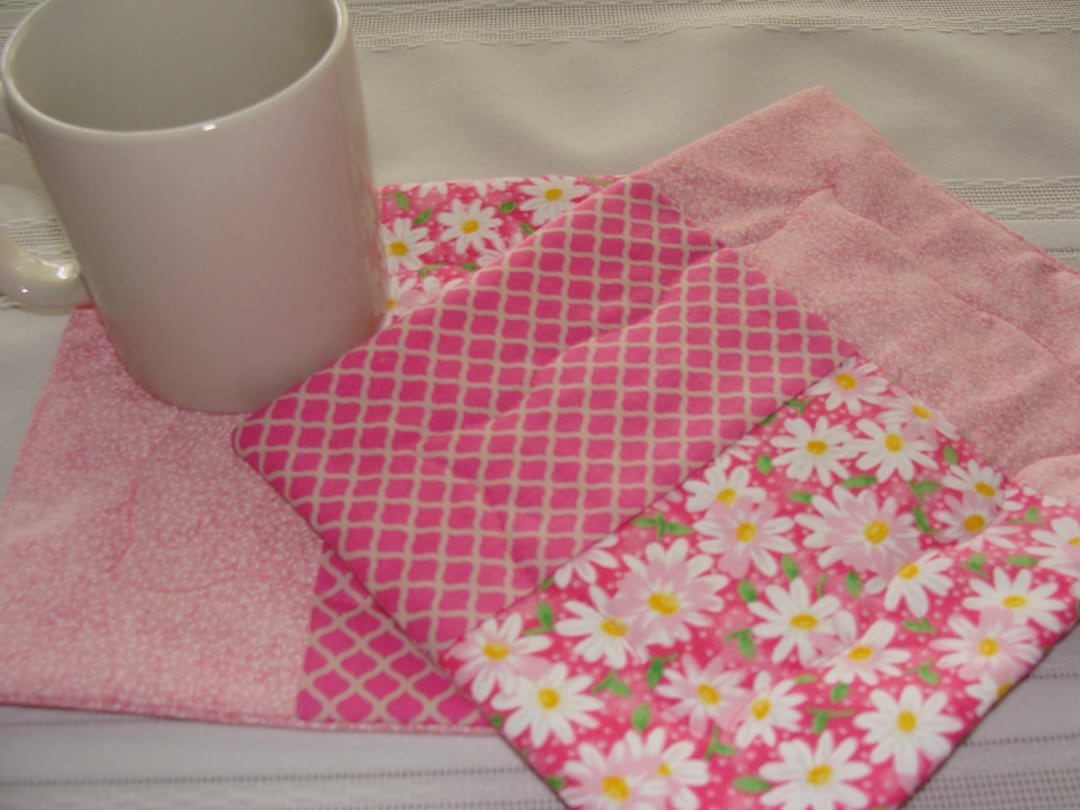 Mug Mat Quilted Mug Rug in Pink and White Daisy Fabrics Set of Two ...