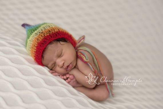 Rainbow Bonnet / Rainbow Baby Prop / Rainbow Baby Newborn Prop | Etsy