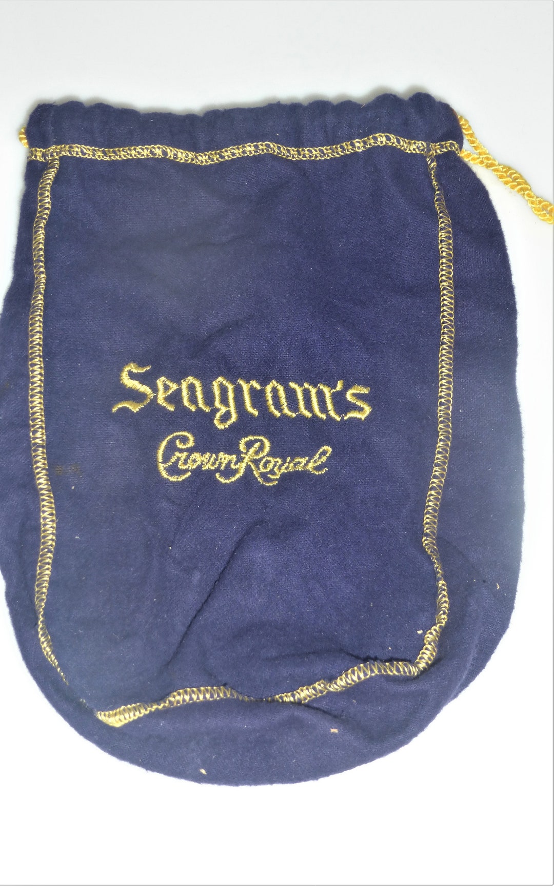 BX31 2 Styles Vintage CROWN ROYAL BAG Velvet Bag Vintage Whiskey Bottle ...