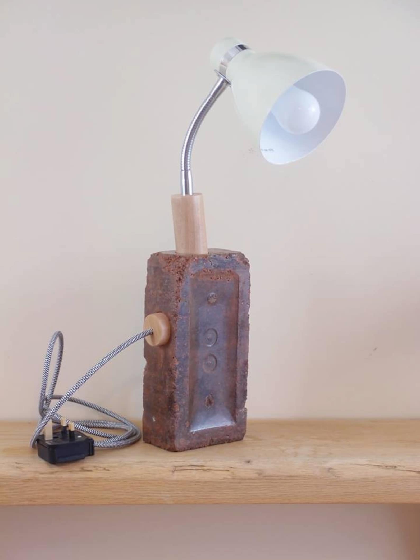 Red Brick Spot-lamp Reclaimed Brick - Etsy UK