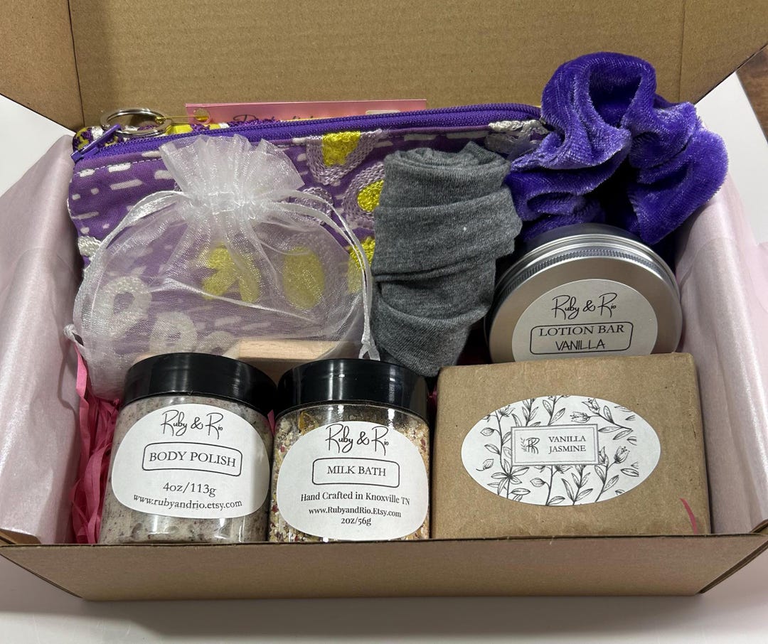 DELUXE SPA GIFT Set 7 Pc Spa Box Includes Milk Bath-sugar Scrub Body ...