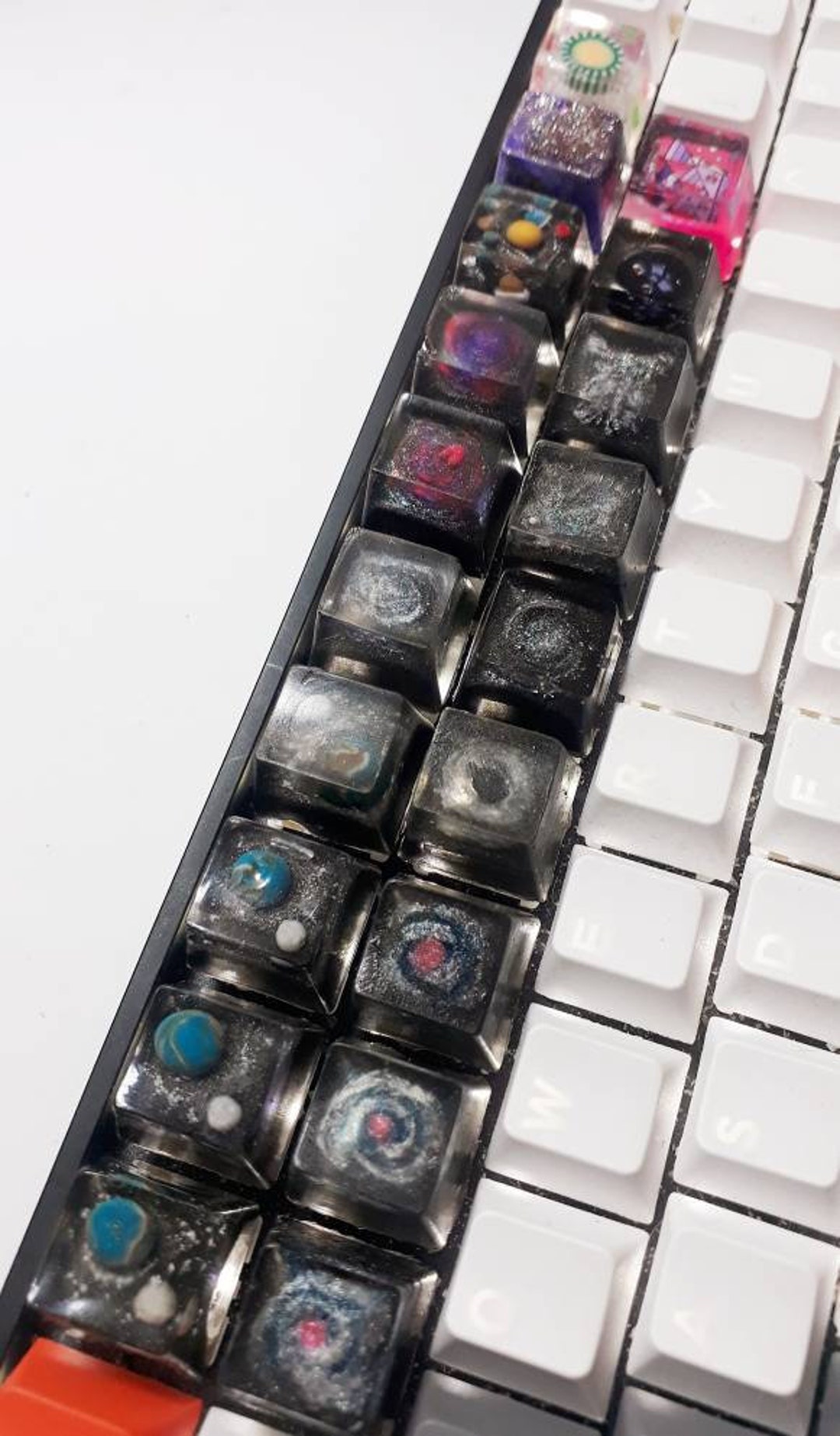 Artisan Clearance Keycaps - ESC Key - Oem Profile - Small Variations ...