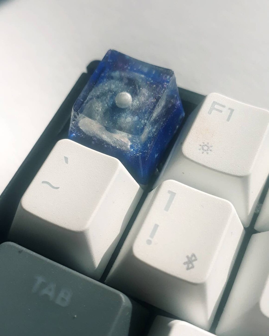 Artisan Keycaps - ESC Key - Oem and Sa Profile - Universes Edition ...