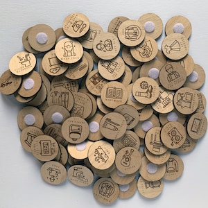 Personalized Wooden Chore Chart Daily Agenda for Kids, Custom Tokens ...