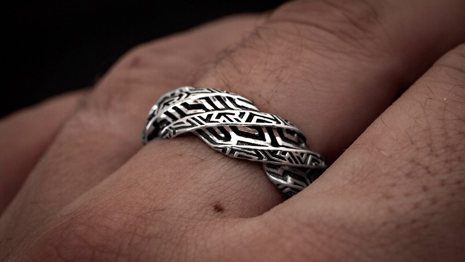 Geometric Twisted Ring Futuristic Ring Cyberpunk Ring - Etsy