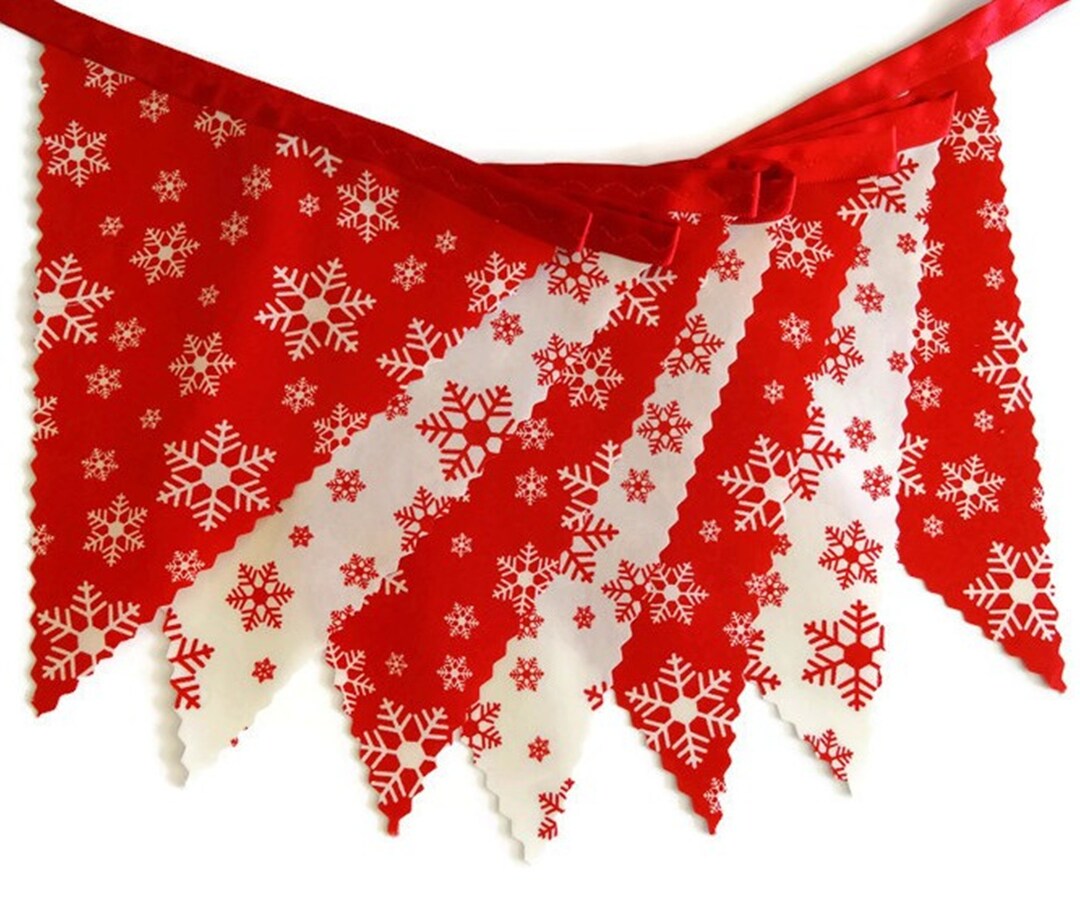 3m 10ft Christmas Bunting Snowflakes in Red & Cream on Red Ribbon 14 ...