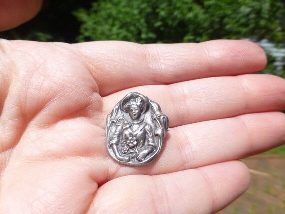 Antique Victorian Sterling Silver Lady Art Nouveau Br… - Gem