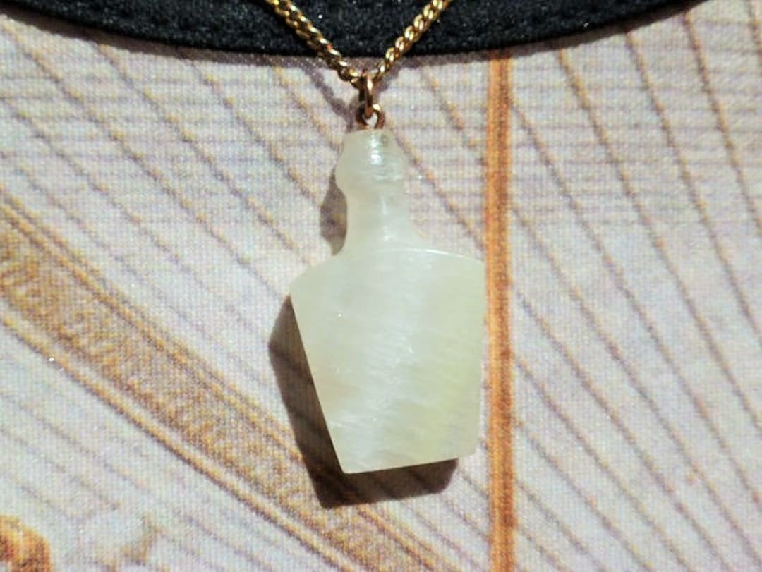 1890s Antique Victorian Genuine Jade Jug Art Nouveau Necklace, Unique ...