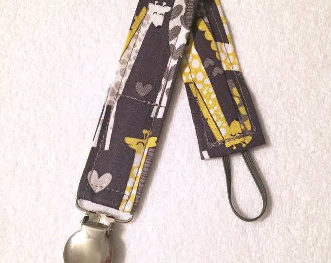 Giraffe Pacifier Clip Yellow and Grey Junlge Baby Gender - Etsy