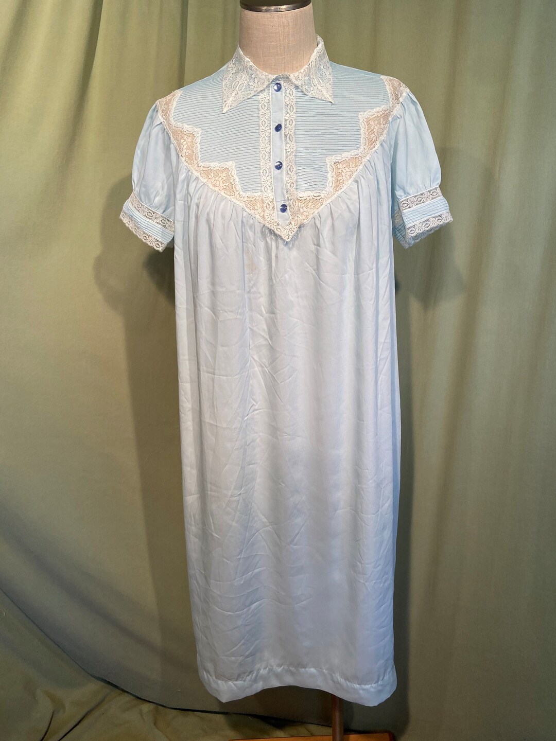 Sweet Original Vintage Calf Length Light Blue Rayon Blend Short Sleeve ...