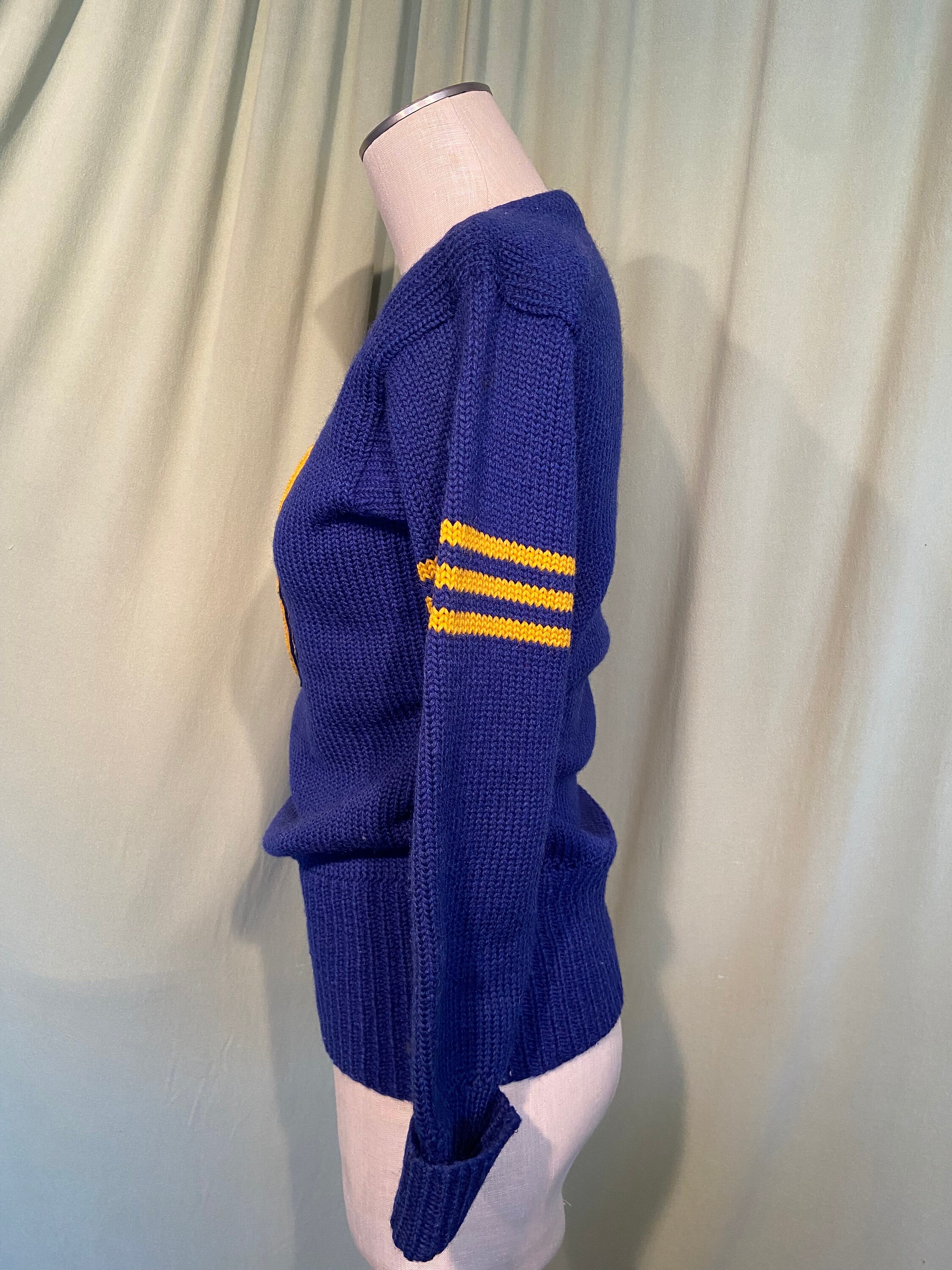 Cute Original Vintage 50s Sullivan County (PA) High School Basketball ...
