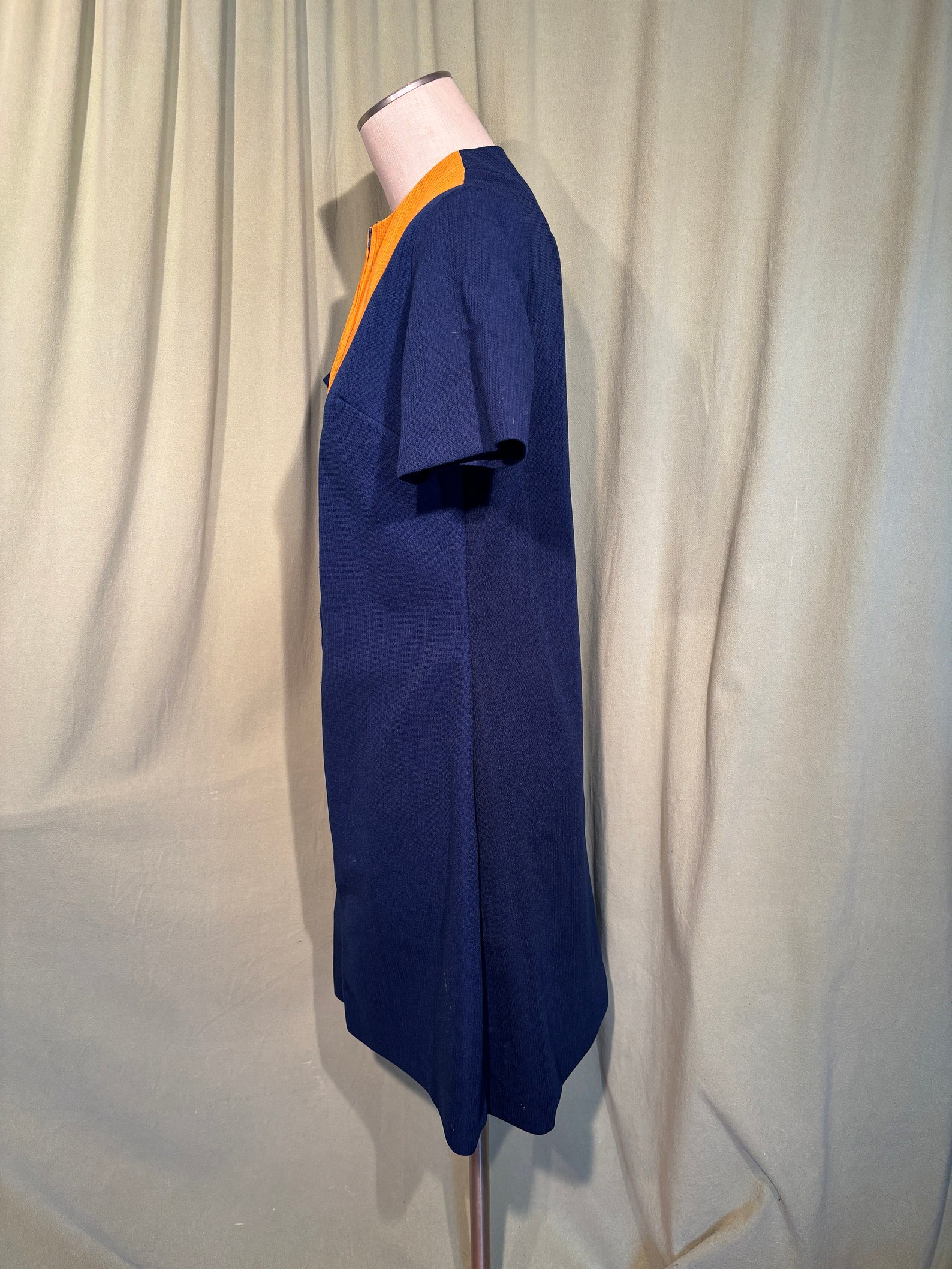 Sweet Original Vintage 70s Blue & Orange Poly Short Sleeve Shift Dress ...