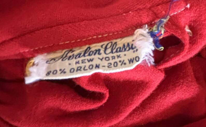Charming Vintage Mid Century Slightly Wounded Red Orlon Wool Blend ...