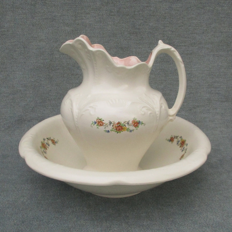 Antique Bowl and Pitcher Set - Etsy