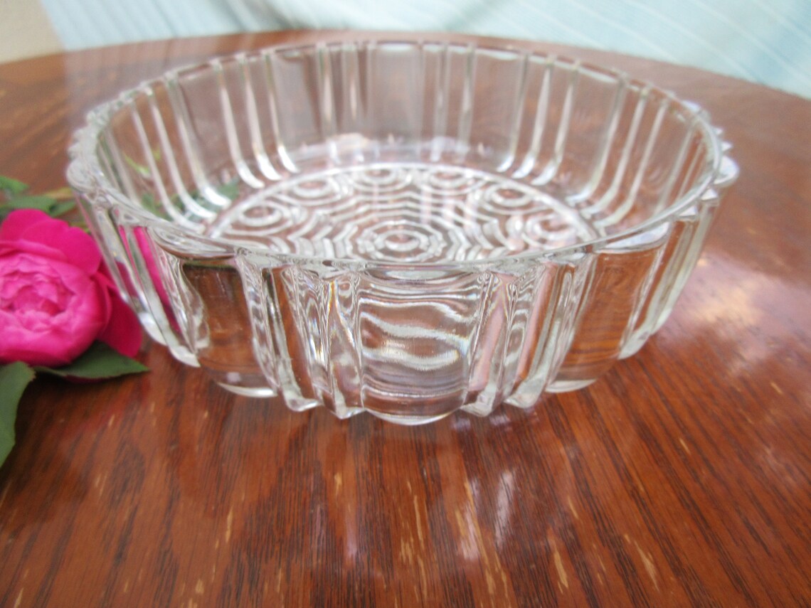Retro candy dish ribbed glass Vintage fluted striped Crystal | Etsy