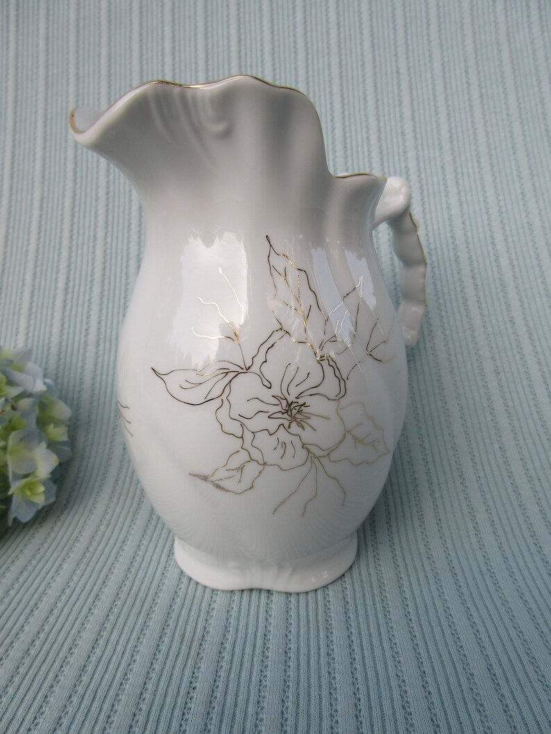 Vintage 5.5 Small Pitcher is White With a Dainty Real - Etsy