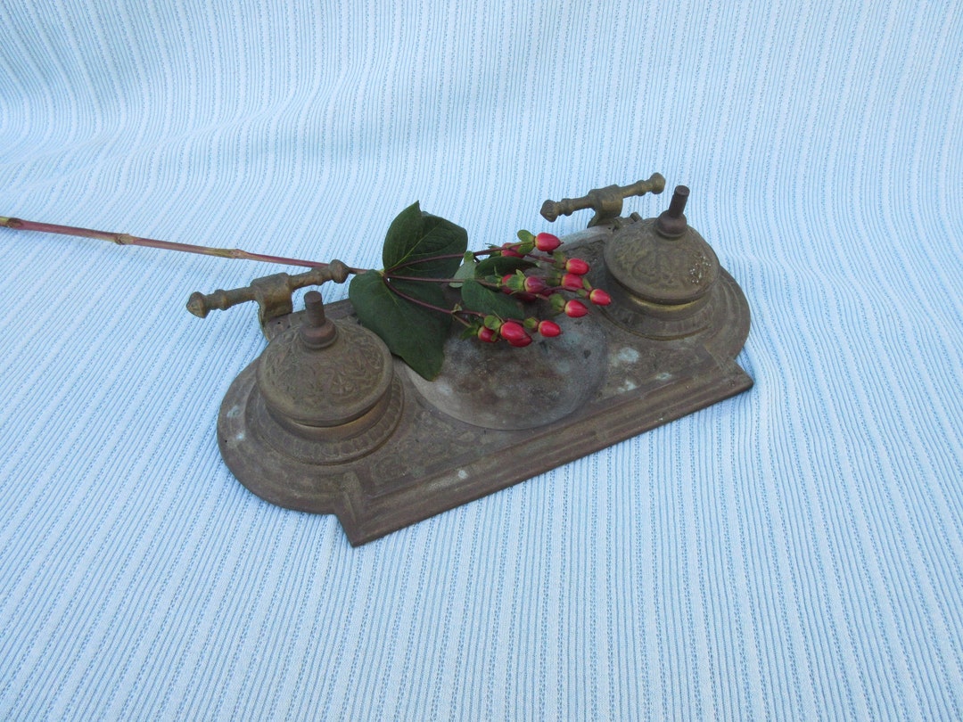 Antique Inkwell Double Inkwell Vintage Solid Brass Divided Mail Desk ...