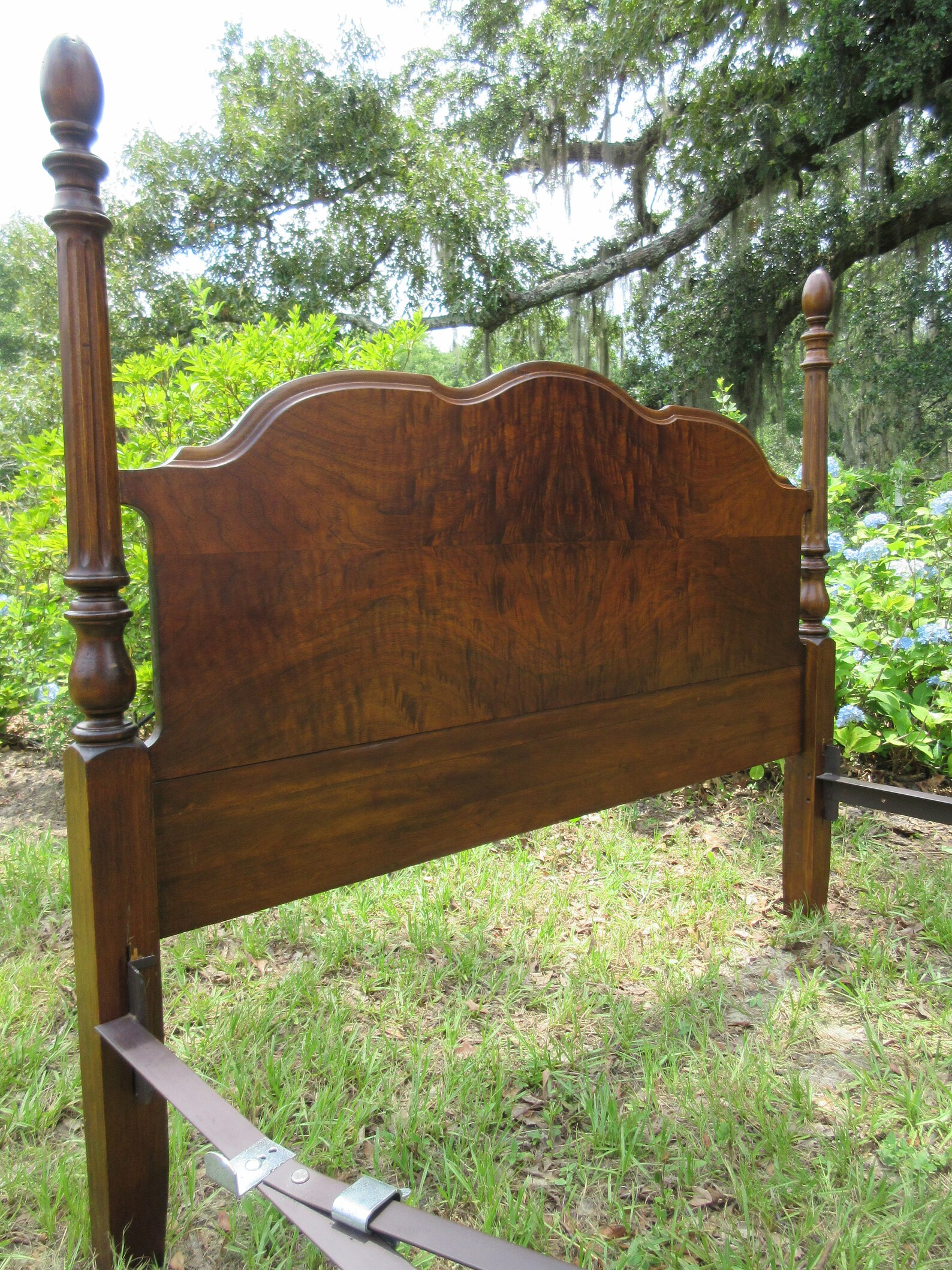 Antique Burl Walnut Wood Full Size Four Poster Style Bed Beautiful Wood ...