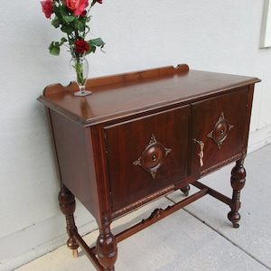 Antique Liquor Cabinet Wine Cellarette Fancy Carving Carve Vintage ...