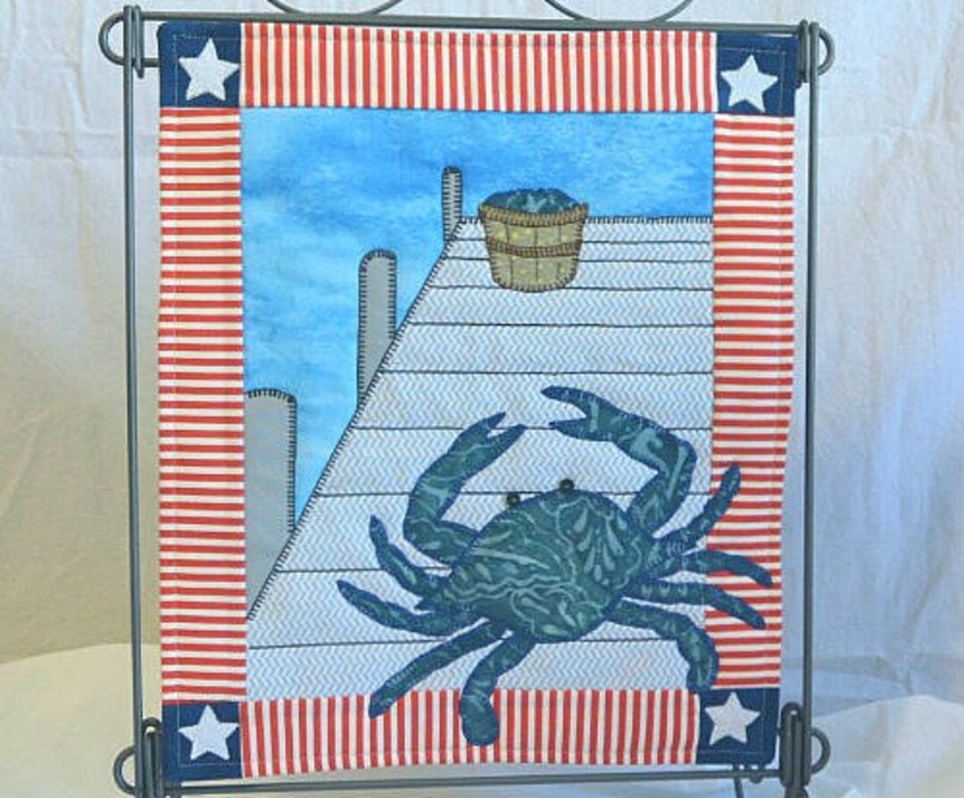 July Monthly Mini Quilt Pattern, Who's Crabby PDF - Etsy