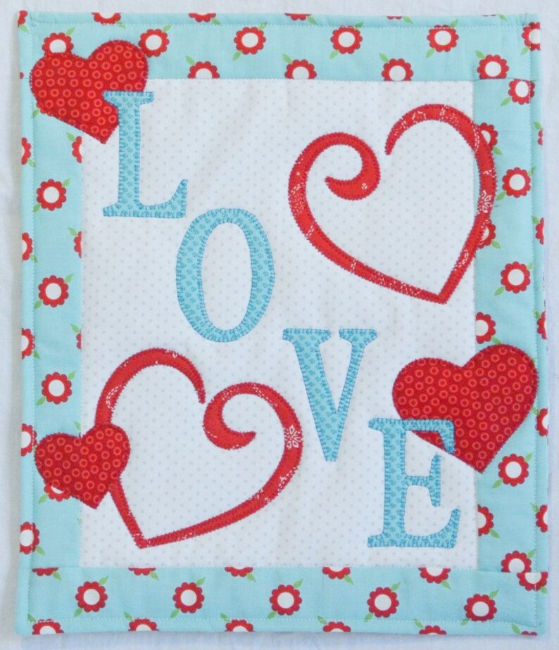 Love Quilt Pattern Valentine's Day Mini Quilt Pattern - Etsy