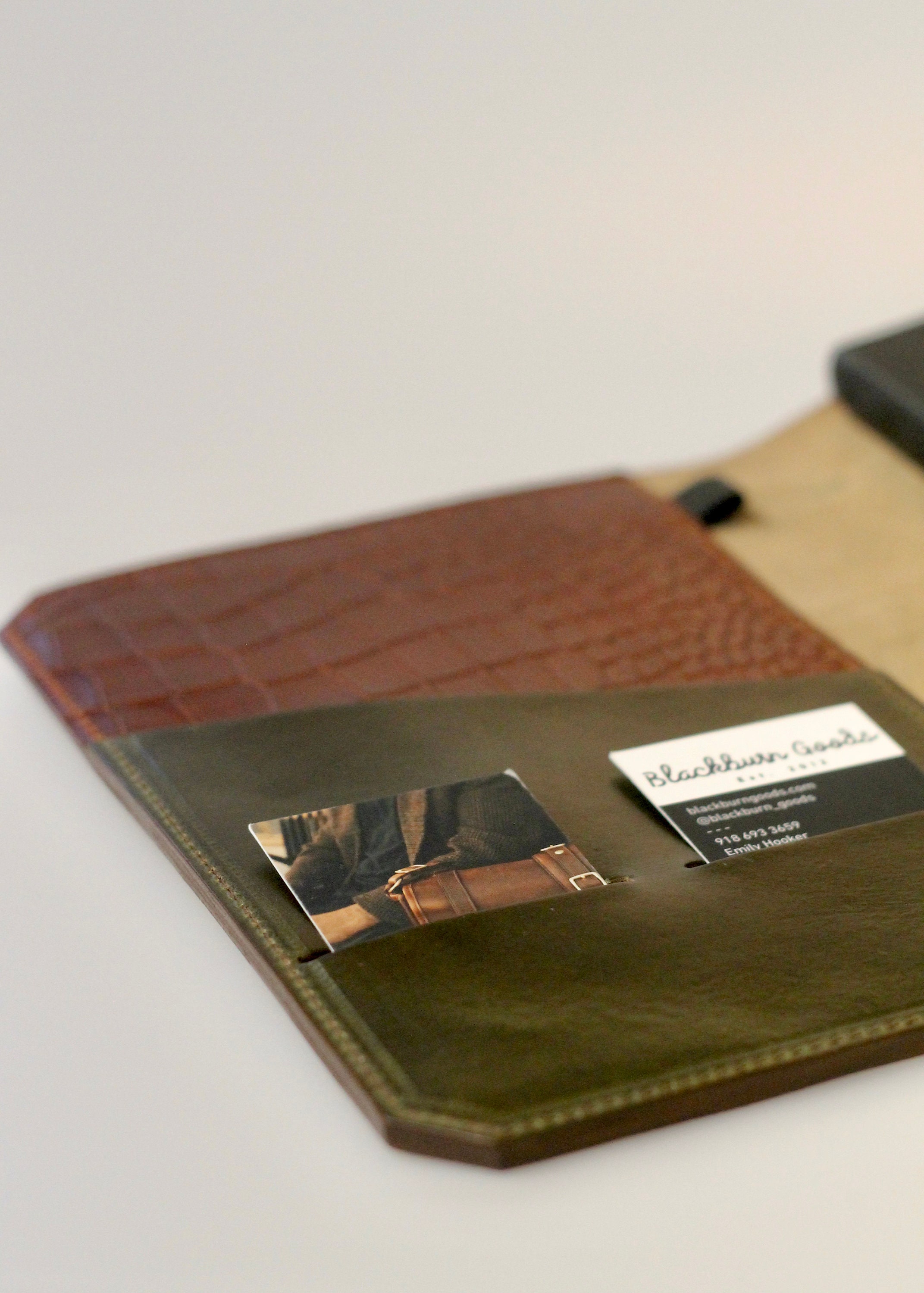 The Compact Portfolio - Etsy