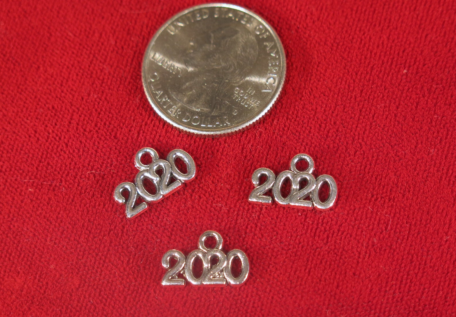 10pc 2020 Charms in Antique Silver BC1397 | Etsy