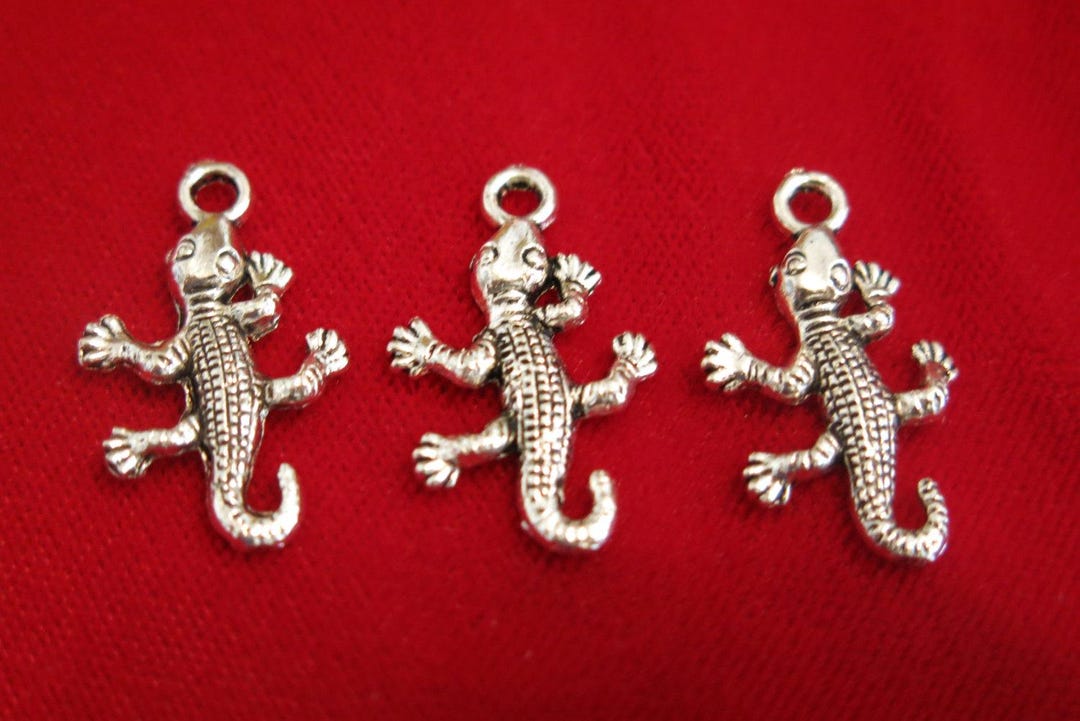 BULK! 30pc "crocodile" Charms in Antique Silver Style (BC164B) - Etsy